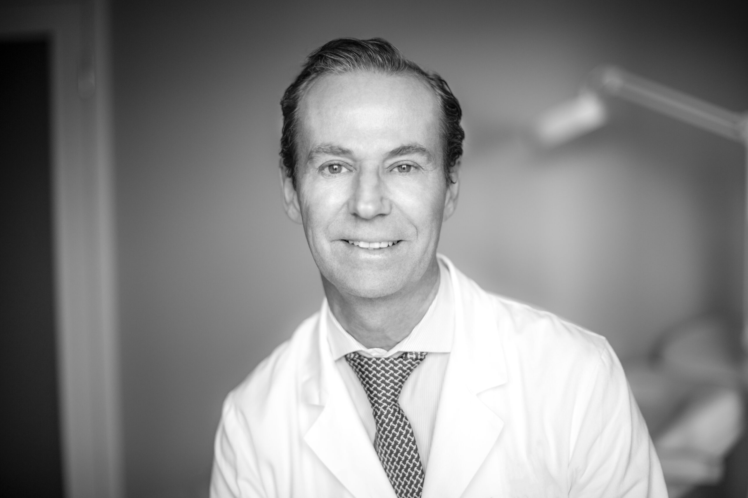 Lär känna Dr Peter Emanuelsson - Akademikliniken®